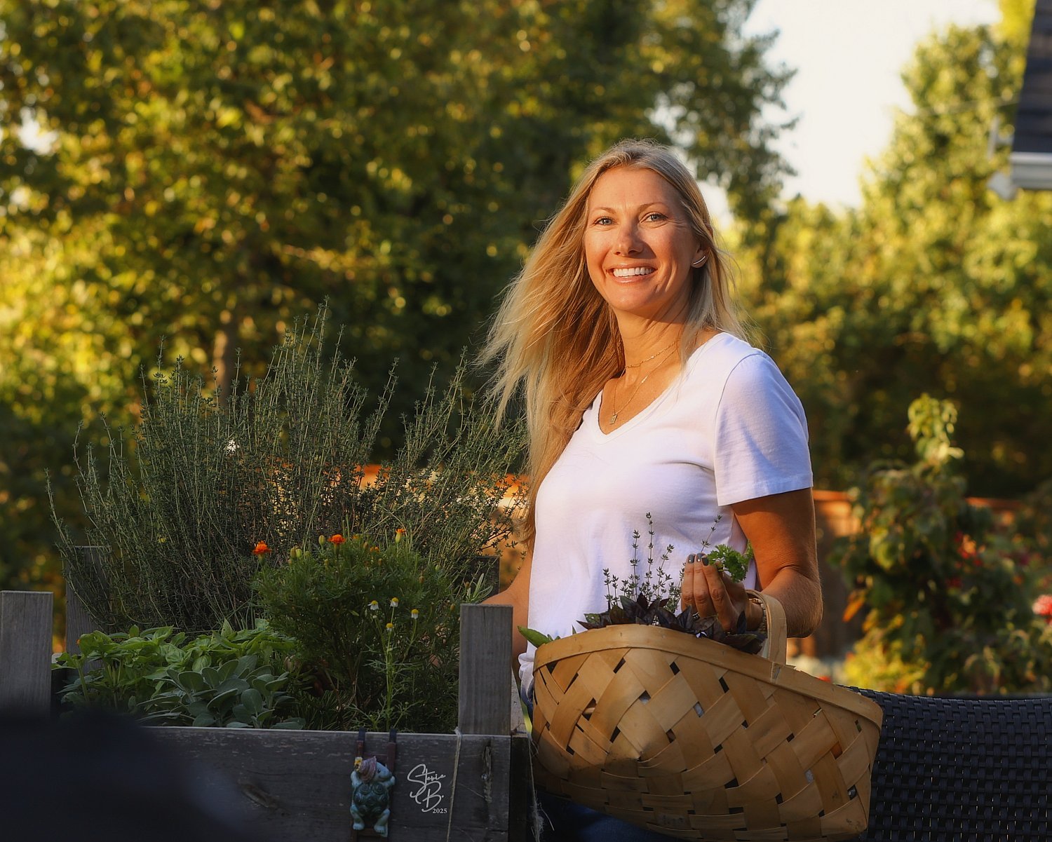 Ashley S - Farms & Portraits - 2025 - Stevie Bagdasarian Photos